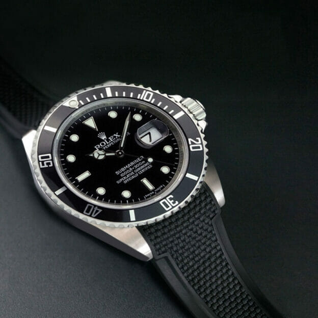 Rolex Submariner 14060M | Rubber Strap Guide - Rubber B