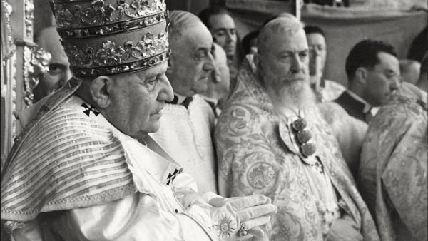 The Pope Watch - A History of Papal Timepieces - Rubber B